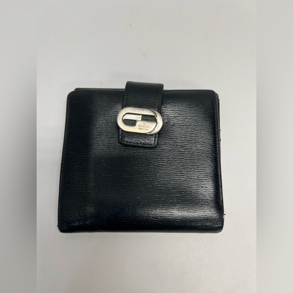 Gucci | Bags | Gucci Compact Wallet | Poshmark